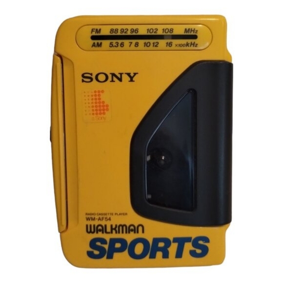 Sony | Portable Audio & Video | Vintage Sony Walkman Sports Amfm Radio ...